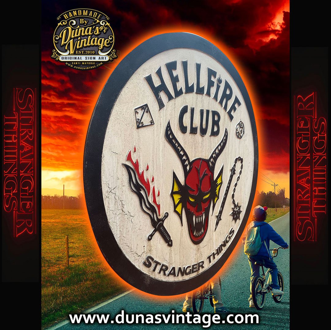 Cartel de Madera HELLFIRE CLUB de STRANGER THINGS. - Dunas vintage